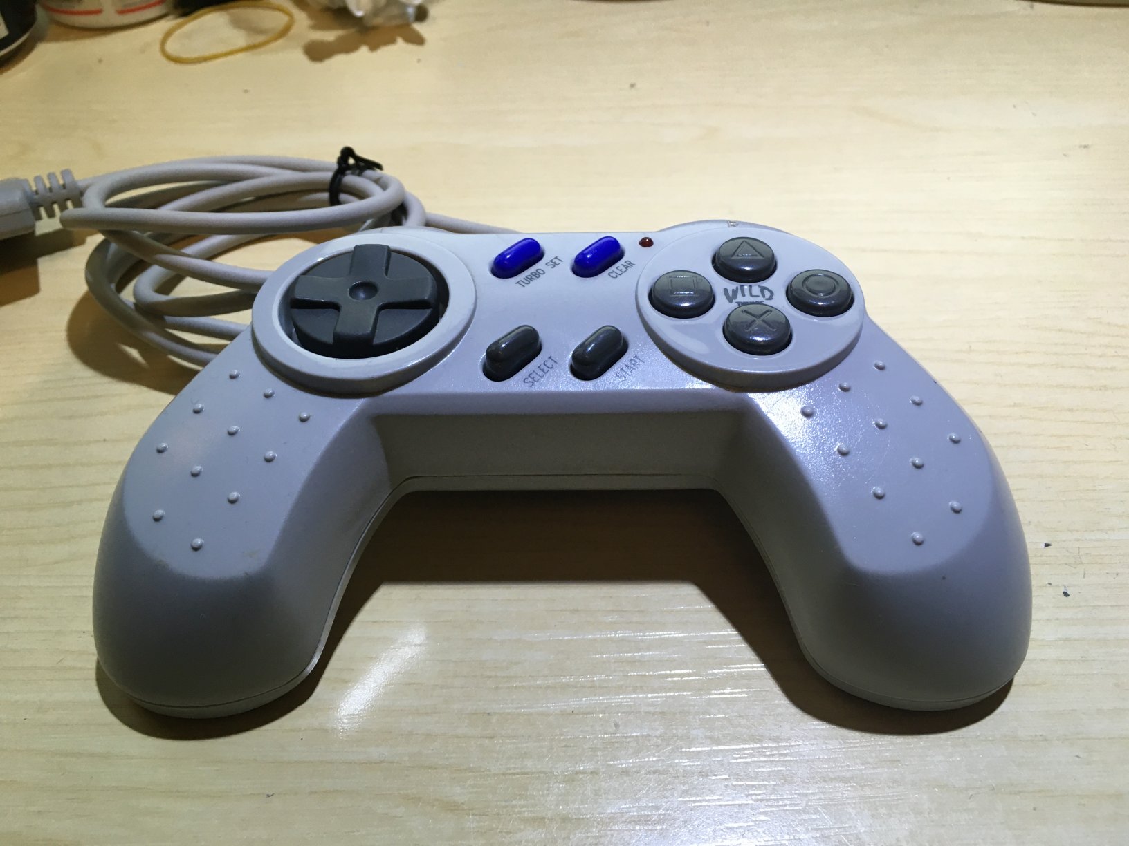 AAPRO Your IT Land computer parts. WILD THINGS CONTROLLER PAD GAMEPAD ...