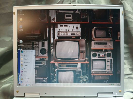 AAPRO Your IT Land computer parts. RETRO PACKARD BELL EASY ONE SILVER ...
