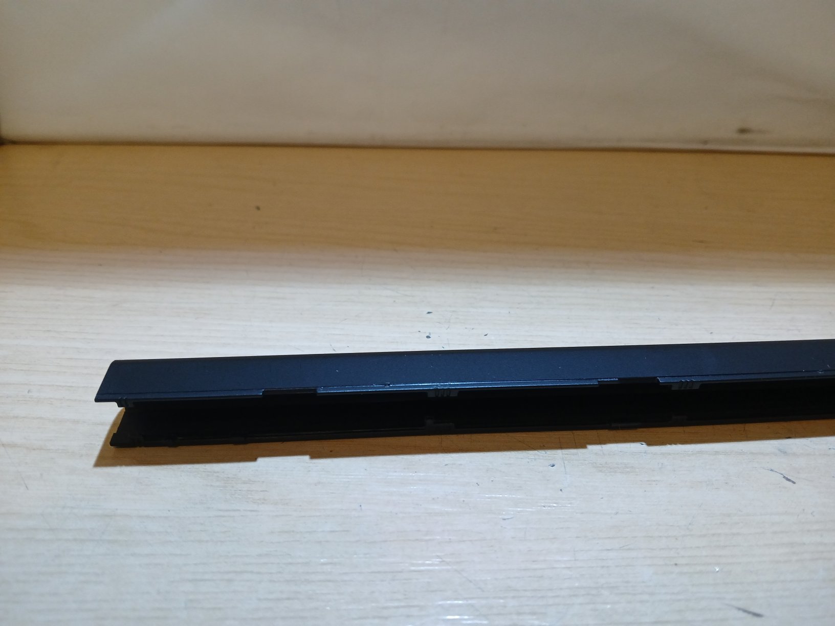 AAPRO Your IT Land computer parts. ASUS N550JV LAPTOP HINGE COVER